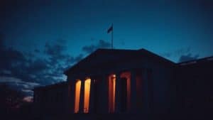 Merrill Lynch Broker Barred For $890K Churning Scheme | AlphaBetaStock