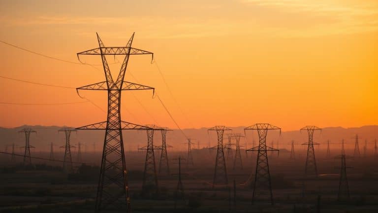 Utilities Dividend Stocks: Why The Defensive Sector Is Attracting ...
